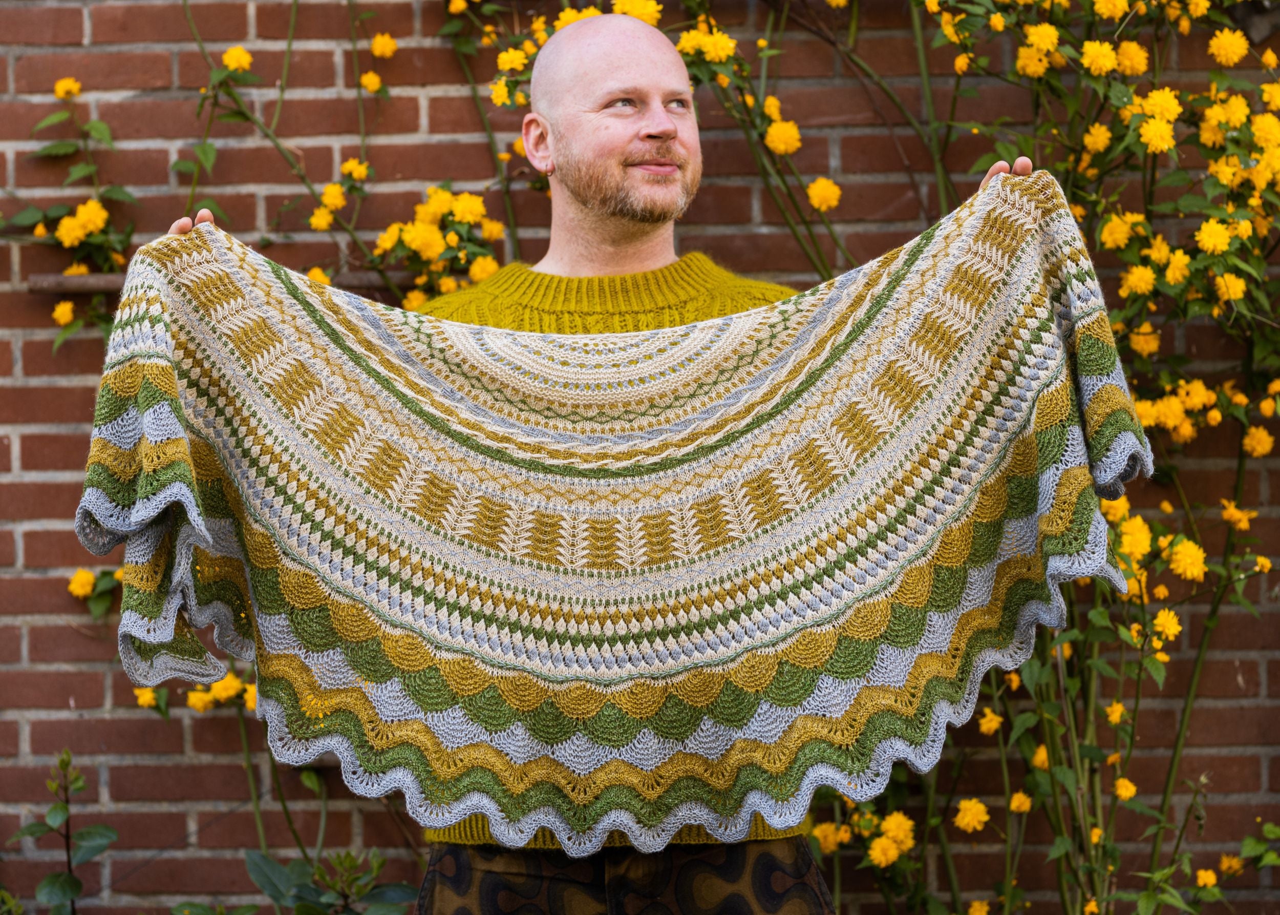 ACHIEVEMENT BADGE SHAWL - Stephen & Penelope