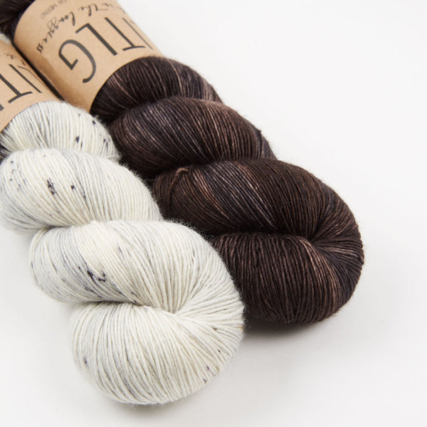 DUSTY CHALKBOARD - Stephen & Penelope