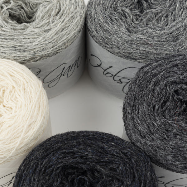 ELEGANT GREY - Stephen & Penelope