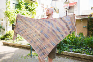 WOVEN CHECKS SHAWL PATTERN - Stephen & Penelope