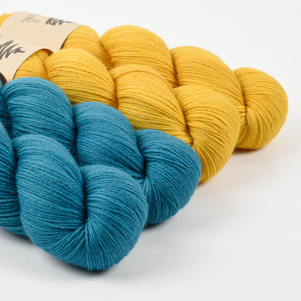 YELLOW BLAST - Stephen & Penelope